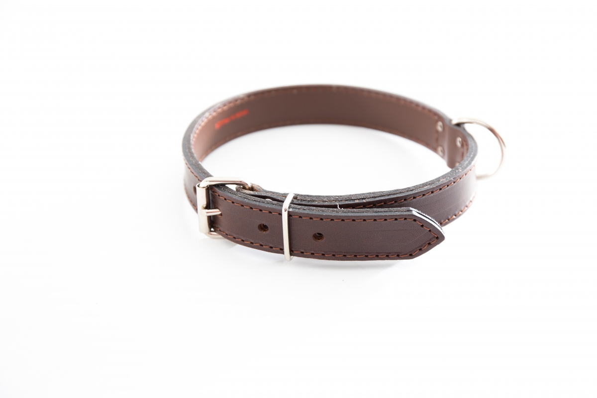 Collier en cuir marron pour chien - cuir piqûre sellier